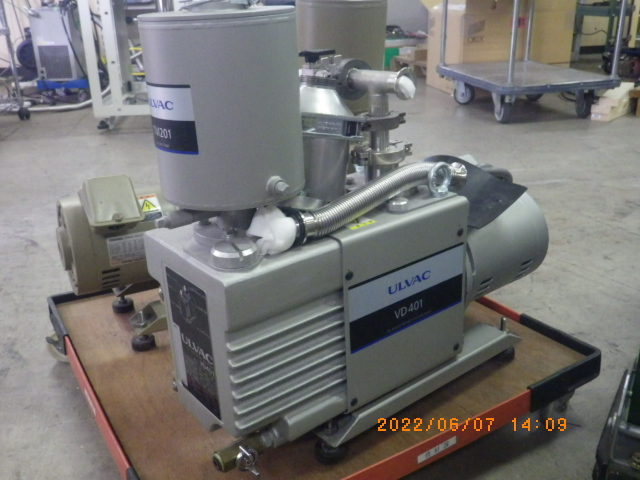 中古機 アルバック Ulvac製ロータリーポンプ、型式VD401の詳細情報